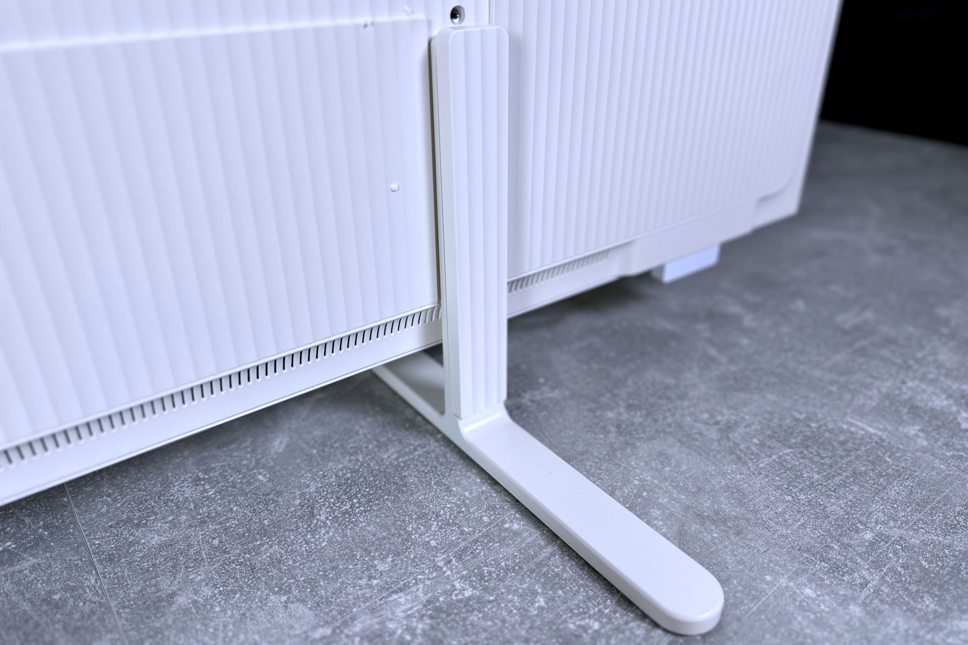 Recenzja TCL NXTFrame A300 PRO – brzmi lepiej niż wygląda